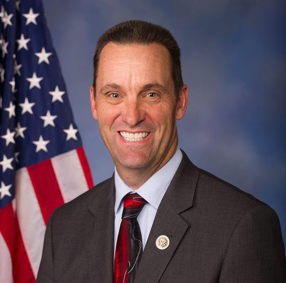 Fact check: Did GOP Rep. Steve Knight vote to allow federal contractors ...
